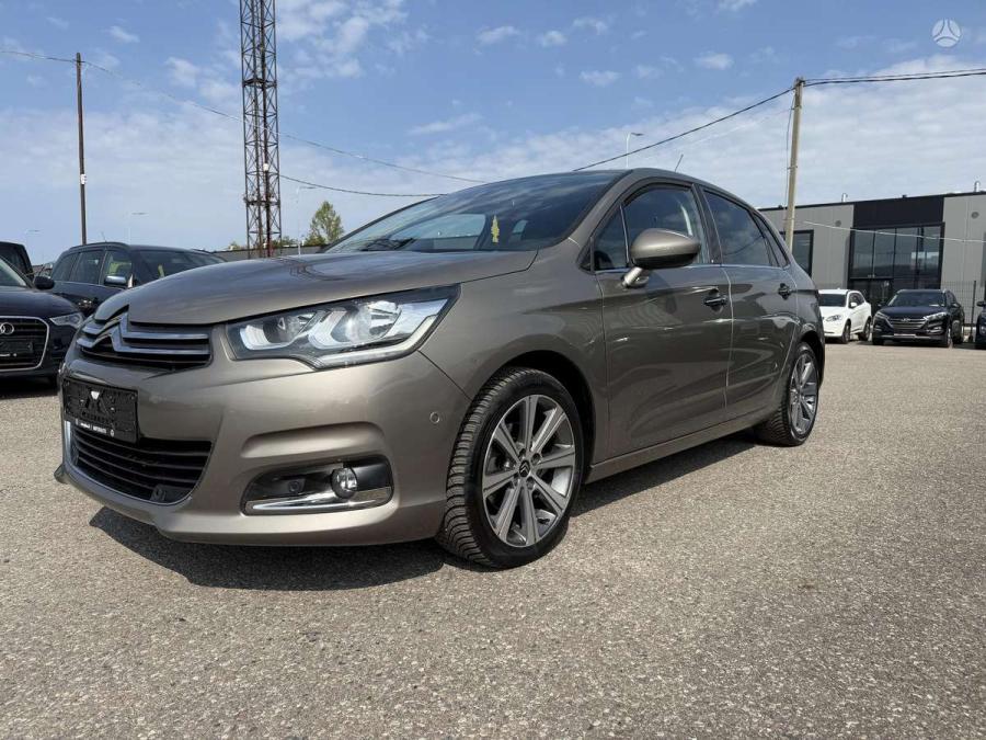 Brūns Citroen C4 2015 Kauņa, ar dzinēja tilpumu 1.56 L un nobraukumu 190 tūkst. km par 6800 €, foto 4 vietnē AUTOMOTO.COM.LV