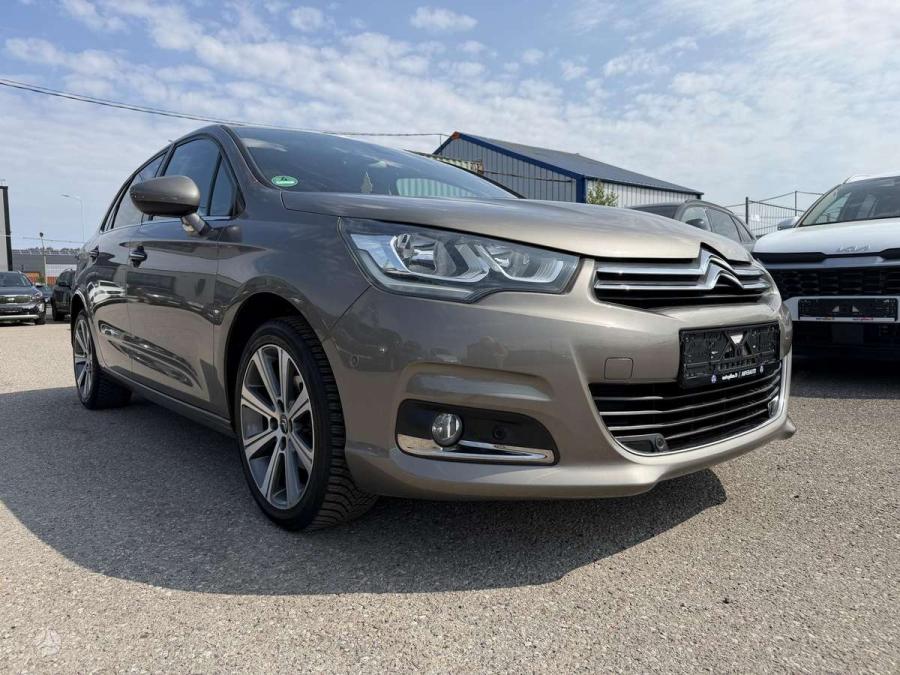 Brūns Citroen C4 2015 Kauņa, ar dzinēja tilpumu 1.56 L un nobraukumu 190 tūkst. km par 6800 €, foto 9 vietnē AUTOMOTO.COM.LV