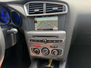 Brūns Citroen C4 2015 Kauņa, ar dzinēja tilpumu 1.56 L un nobraukumu 190 tūkst. km par 6800 €, foto 16 vietnē AUTOMOTO.COM.LV