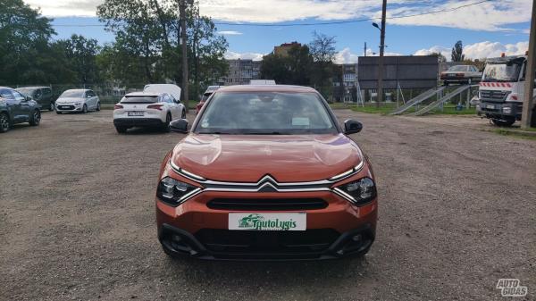 Brown Citroen C4 2021 in Klaipeda, with an engine capacity of 1.50 L and mileage of 121 thousand km for 11590 €, photo 4 on AUTOMOTO.COM.LV