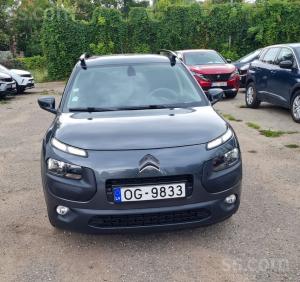 Melns Citroen C4 Cactus 2015 Jelgava, ar dzinēja tilpumu 1.20 L un nobraukumu 0 tūkst. km par 6590 €, foto  vietnē AUTOMOTO.COM.LV