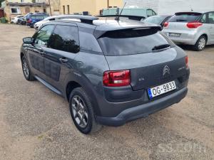 Melns Citroen C4 Cactus 2015 Jelgava, ar dzinēja tilpumu 1.20 L un nobraukumu 0 tūkst. km par 6590 €, foto 6 vietnē AUTOMOTO.COM.LV