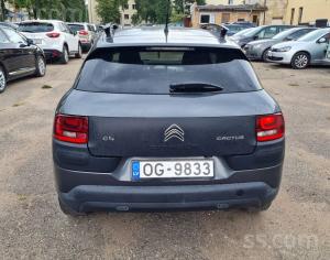 Melns Citroen C4 Cactus 2015 Jelgava, ar dzinēja tilpumu 1.20 L un nobraukumu 0 tūkst. km par 6590 €, foto 7 vietnē AUTOMOTO.COM.LV