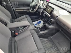 Melns Citroen C4 Cactus 2015 Jelgava, ar dzinēja tilpumu 1.20 L un nobraukumu 0 tūkst. km par 6590 €, foto 10 vietnē AUTOMOTO.COM.LV