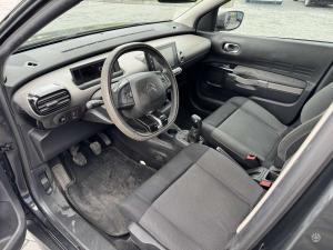 Black Citroen C4 Cactus 2015 in Telschi, with an engine capacity of 1.20 L and mileage of 151 thousand km for 2699 €, photo 16 on AUTOMOTO.COM.LV