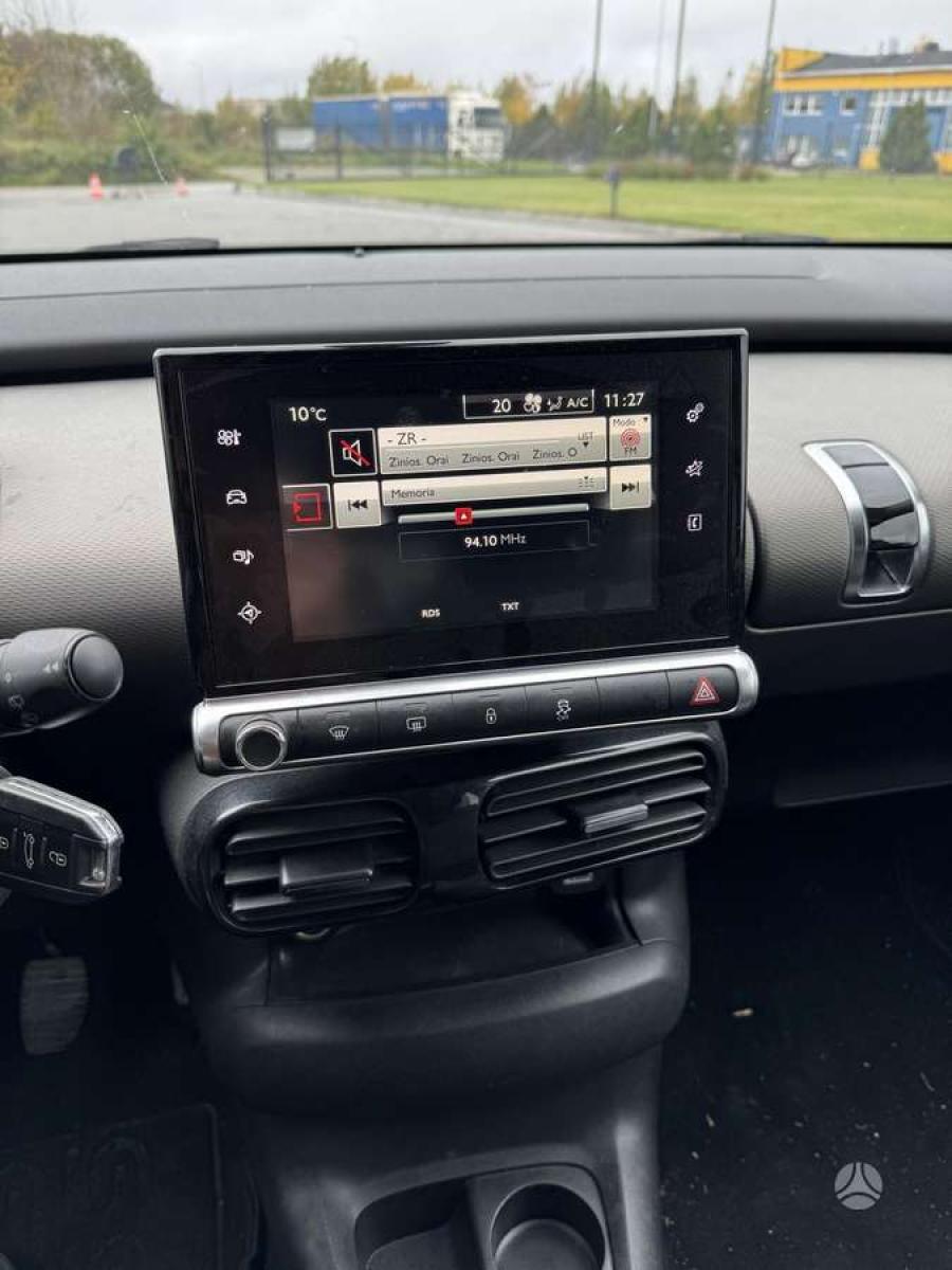 Black Citroen C4 Cactus 2015 in Telschi, with an engine capacity of 1.20 L and mileage of 151 thousand km for 2699 €, photo 22 on AUTOMOTO.COM.LV