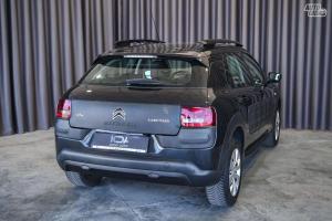 Melns Citroen C4 Cactus 2016 Marijampole, ar dzinēja tilpumu 1.20 L un nobraukumu 125 tūkst. km par 5450 €, foto 12 vietnē AUTOMOTO.COM.LV