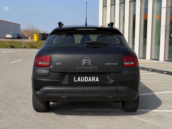 Black Citroen C4 Cactus 2016 in Vilnius, with an engine capacity of 1.56 L and mileage of 231 thousand km for 5500 €, photo 4 on AUTOMOTO.COM.LV