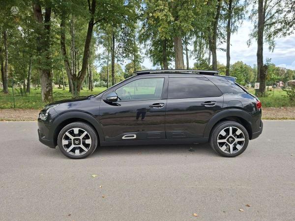Melns Citroen C4 Cactus 2019 Tauragė, ar dzinēja tilpumu 1.50 L un nobraukumu 203 tūkst. km par 6450 €, foto 5 vietnē AUTOMOTO.COM.LV