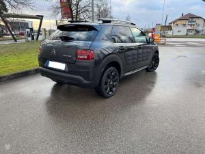Melns Citroen C4 Cactus 2014 Tauragė, ar dzinēja tilpumu 1.60 L un nobraukumu 200 tūkst. km par 5400 €, foto 6 vietnē AUTOMOTO.COM.LV