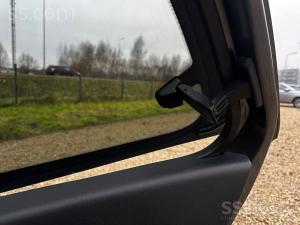 Black Citroen C4 Cactus 2015 in Jelgava, with an engine capacity of 1.20 L and mileage of 0 thousand km for 6400 €, photo 14 on AUTOMOTO.COM.LV