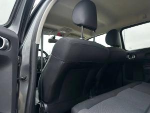Black Citroen C4 Cactus 2015 in Jelgava, with an engine capacity of 1.20 L and mileage of 169 thousand km for 6400 €, photo 16 on AUTOMOTO.COM.LV