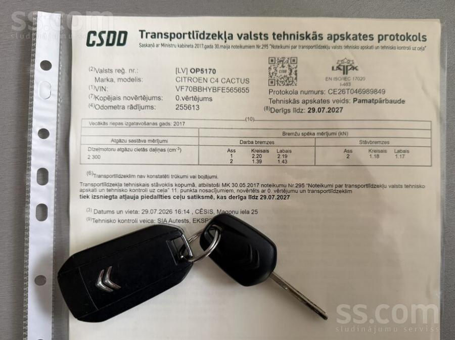 Melns Citroen C4 Cactus 2015 Cēsis, ar dzinēja tilpumu 1.60 L un nobraukumu 256 tūkst. km par 5600 €, foto 25 vietnē AUTOMOTO.COM.LV