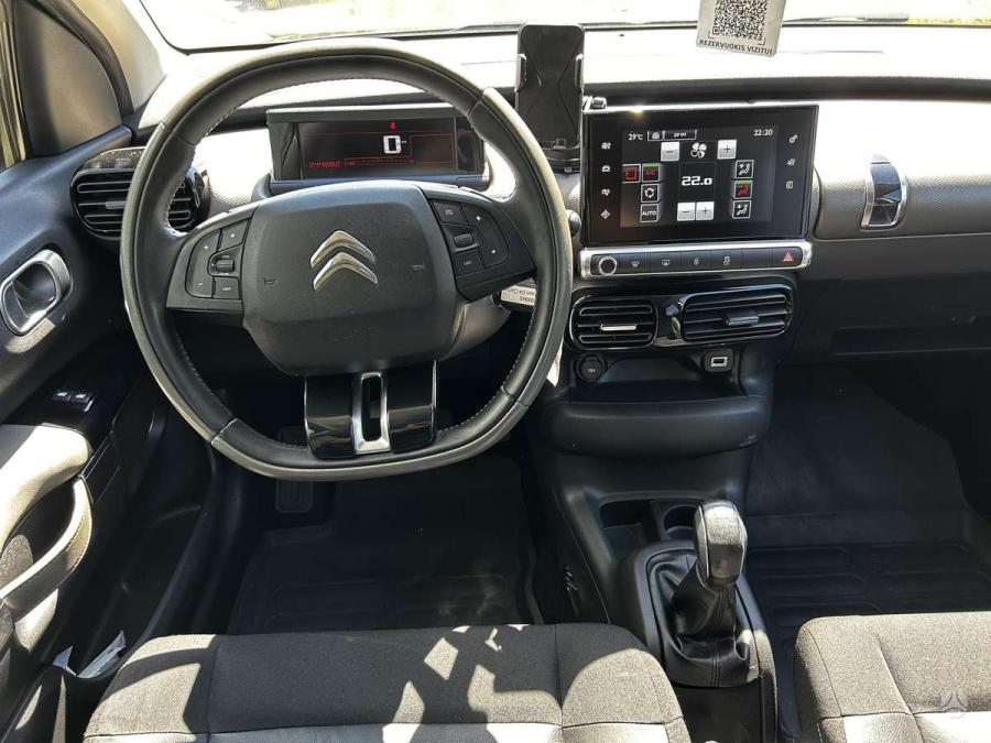 Melns Citroen C4 Cactus 2015 Viļņa, ar dzinēja tilpumu 1.60 L un nobraukumu 244 tūkst. km par 4790 €, foto 14 vietnē AUTOMOTO.COM.LV