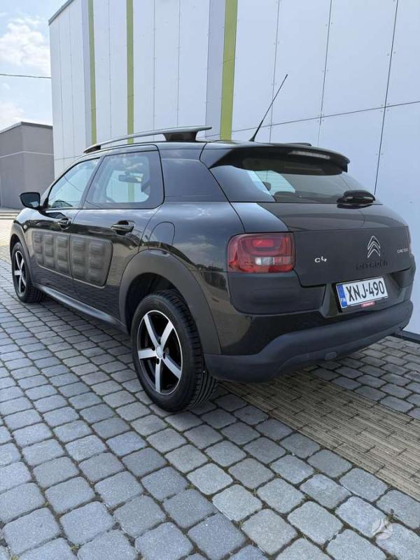 Melns Citroen C4 Cactus 2015 Raseiniai, ar dzinēja tilpumu 1.20 L un nobraukumu 149 tūkst. km par 3999 €, foto 3 vietnē AUTOMOTO.COM.LV