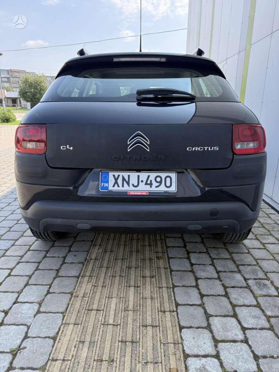 Melns Citroen C4 Cactus 2015 Raseiniai, ar dzinēja tilpumu 1.20 L un nobraukumu 149 tūkst. km par 3999 €, foto 5 vietnē AUTOMOTO.COM.LV