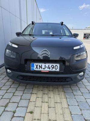 Melns Citroen C4 Cactus 2015 Raseiniai, ar dzinēja tilpumu 1.20 L un nobraukumu 149 tūkst. km par 3999 €, foto 7 vietnē AUTOMOTO.COM.LV