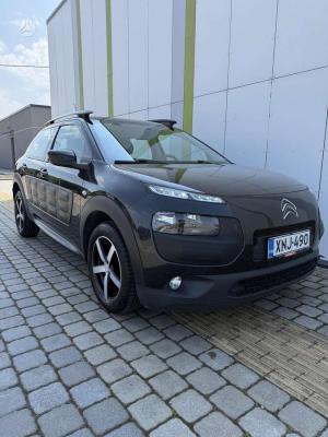 Melns Citroen C4 Cactus 2015 Raseiniai, ar dzinēja tilpumu 1.20 L un nobraukumu 149 tūkst. km par 3999 €, foto 9 vietnē AUTOMOTO.COM.LV