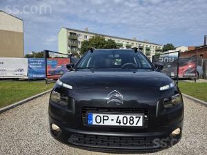 Melns Citroen C4 Cactus 2015 Ventspils, ar dzinēja tilpumu 1.20 L un nobraukumu 150 tūkst. km par 5990 €, foto 60 vietnē AUTOMOTO.COM.LV