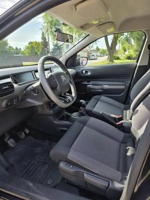 Melns Citroen C4 Cactus 2015 Ventspils, ar dzinēja tilpumu 1.20 L un nobraukumu 150 tūkst. km par 5990 €, foto 12 vietnē AUTOMOTO.COM.LV