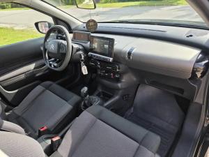 Melns Citroen C4 Cactus 2015 Ventspils, ar dzinēja tilpumu 1.20 L un nobraukumu 150 tūkst. km par 5990 €, foto 18 vietnē AUTOMOTO.COM.LV