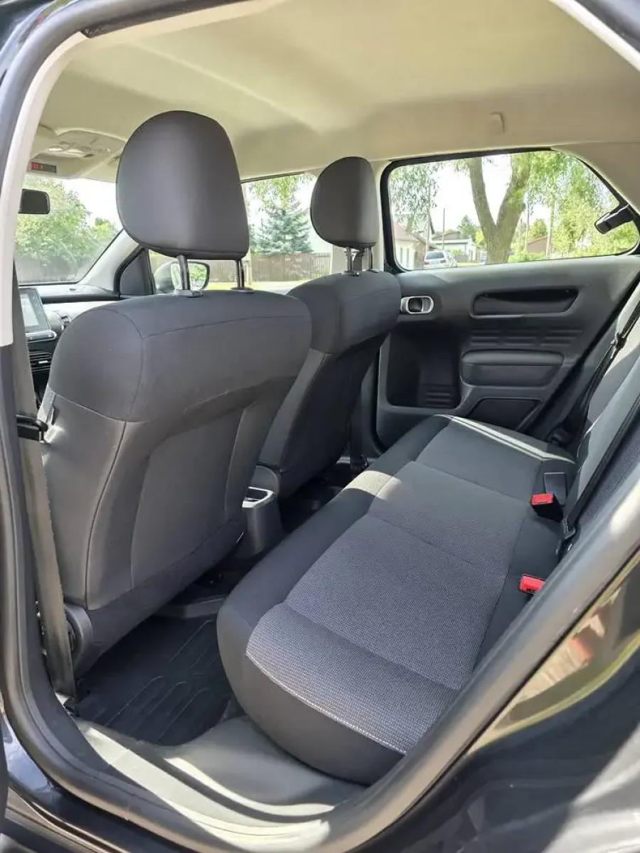 Melns Citroen C4 Cactus 2015 Ventspils, ar dzinēja tilpumu 1.20 L un nobraukumu 150 tūkst. km par 5990 €, foto 19 vietnē AUTOMOTO.COM.LV