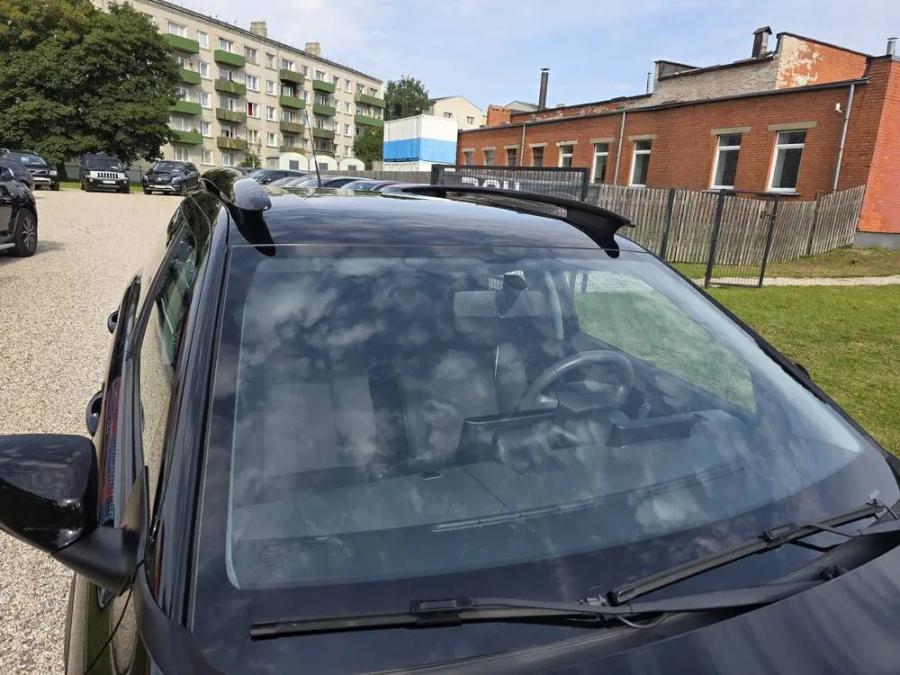 Melns Citroen C4 Cactus 2015 Ventspils, ar dzinēja tilpumu 1.20 L un nobraukumu 150 tūkst. km par 5990 €, foto 29 vietnē AUTOMOTO.COM.LV