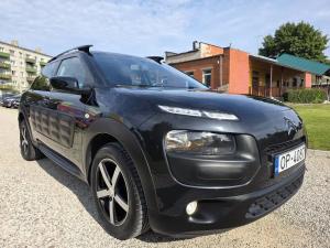 Melns Citroen C4 Cactus 2015 Ventspils, ar dzinēja tilpumu 1.20 L un nobraukumu 150 tūkst. km par 5990 €, foto 32 vietnē AUTOMOTO.COM.LV