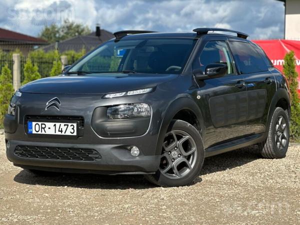 Black Citroen C4 Cactus 2015 in Jelgava, with an engine capacity of 1.20 L and mileage of 0 thousand km for 5900 €, photo 1 on AUTOMOTO.COM.LV