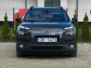 Черный Ситроен C4 Кактус 2015 в Елгава, объемом двигателя 1.20 л и пробегом 0 тыс. км за 5900 €, фото 3 на AUTOMOTO.COM.LV