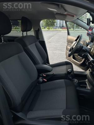 Black Citroen C4 Cactus 2016 in Riga, with an engine capacity of 1.20 L and mileage of 183 thousand km for 7000 €, photo 7 on AUTOMOTO.COM.LV