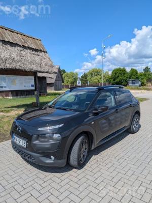 Melns Citroen C4 Cactus 2016 Rīga, ar dzinēja tilpumu 1.60 L un nobraukumu 169 tūkst. km par 5999 €, foto 8 vietnē AUTOMOTO.COM.LV