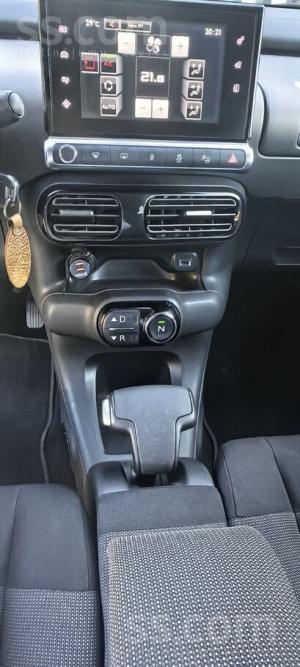 Melns Citroen C4 Cactus 2016 Rīga, ar dzinēja tilpumu 1.60 L un nobraukumu 169 tūkst. km par 5999 €, foto 9 vietnē AUTOMOTO.COM.LV