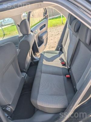 Melns Citroen C4 Cactus 2016 Rīga, ar dzinēja tilpumu 1.60 L un nobraukumu 169 tūkst. km par 5999 €, foto 11 vietnē AUTOMOTO.COM.LV
