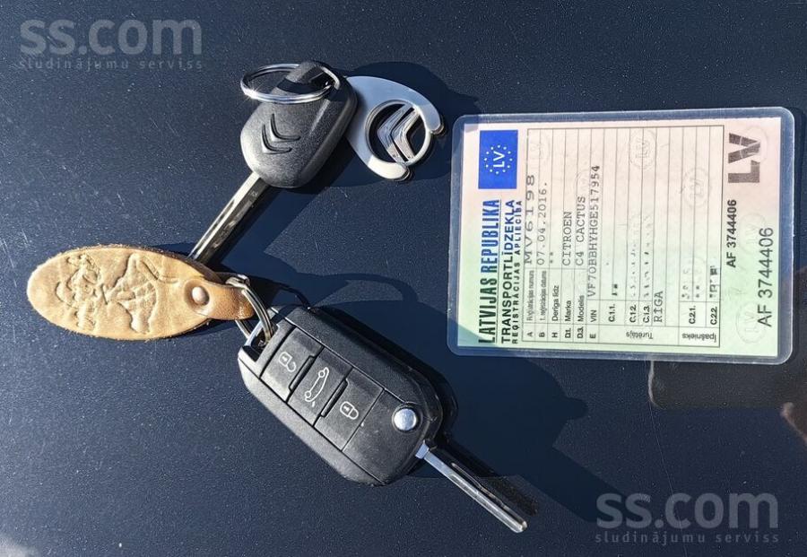 Melns Citroen C4 Cactus 2016 Rīga, ar dzinēja tilpumu 1.60 L un nobraukumu 169 tūkst. km par 5999 €, foto 17 vietnē AUTOMOTO.COM.LV
