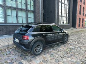 Melns Citroen C4 Cactus 2016 Rīga, ar dzinēja tilpumu 1.60 L un nobraukumu 169 tūkst. km par 5300 €, foto 6 vietnē AUTOMOTO.COM.LV