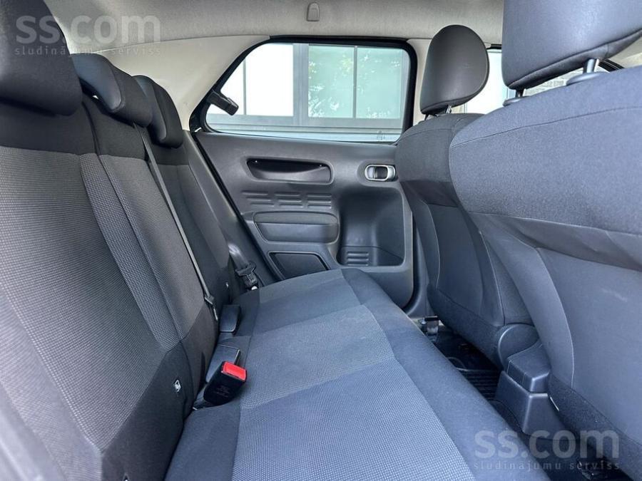 Melns Citroen C4 Cactus 2016 Rīga, ar dzinēja tilpumu 1.60 L un nobraukumu 169 tūkst. km par 5300 €, foto 10 vietnē AUTOMOTO.COM.LV
