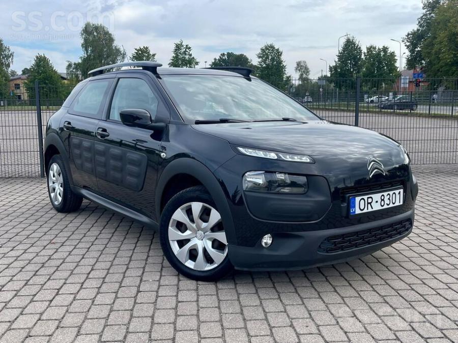 Black Citroen C4 Cactus 2016 in Jelgava, with an engine capacity of 1.20 L and mileage of 0 thousand km for 5990 €, photo 1 on AUTOMOTO.COM.LV