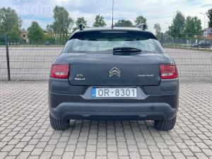Black Citroen C4 Cactus 2016 in Jelgava, with an engine capacity of 1.20 L and mileage of 0 thousand km for 5990 €, photo 6 on AUTOMOTO.COM.LV