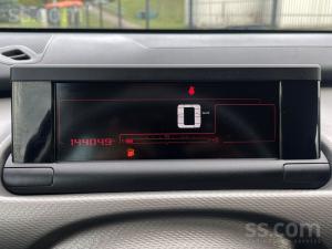Black Citroen C4 Cactus 2016 in Jelgava, with an engine capacity of 1.20 L and mileage of 0 thousand km for 5990 €, photo 8 on AUTOMOTO.COM.LV