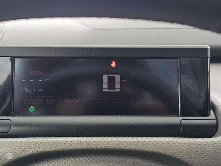 Black Citroen C4 Cactus 2017 in Rokiskis, with an engine capacity of 1.56 L and mileage of 120 thousand km for 4150 €, photo 21 on AUTOMOTO.COM.LV