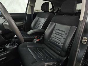 Black Citroen C4 Cactus 2017 in Rokiskis, with an engine capacity of 1.56 L and mileage of 120 thousand km for 4150 €, photo 22 on AUTOMOTO.COM.LV