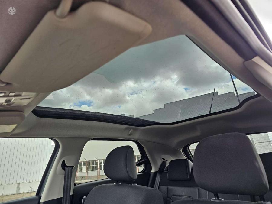 Black Citroen C4 Cactus 2017 in Rokiskis, with an engine capacity of 1.56 L and mileage of 120 thousand km for 4150 €, photo 29 on AUTOMOTO.COM.LV