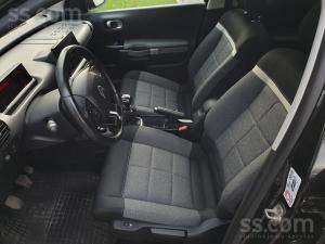 Black Citroen C4 Cactus 2018 in Jelgava, with an engine capacity of 1.50 L and mileage of 207 thousand km for 7750 €, photo 7 on AUTOMOTO.COM.LV