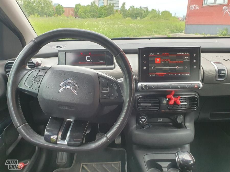 Melns Citroen C4 Cactus 2019 Klaipėda, ar dzinēja tilpumu 1.50 L un nobraukumu 233 tūkst. km par 8600 €, foto 14 vietnē AUTOMOTO.COM.LV