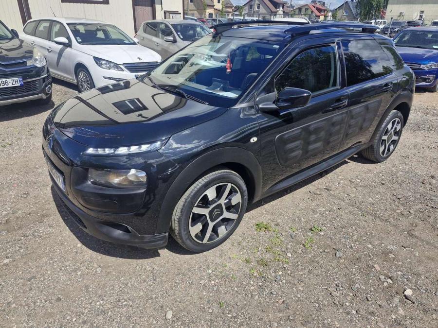 Melns Citroen C4 Cactus 2014 Tauragė, ar dzinēja tilpumu 1.20 L un nobraukumu 177 tūkst. km par 3300 €, foto 4 vietnē AUTOMOTO.COM.LV
