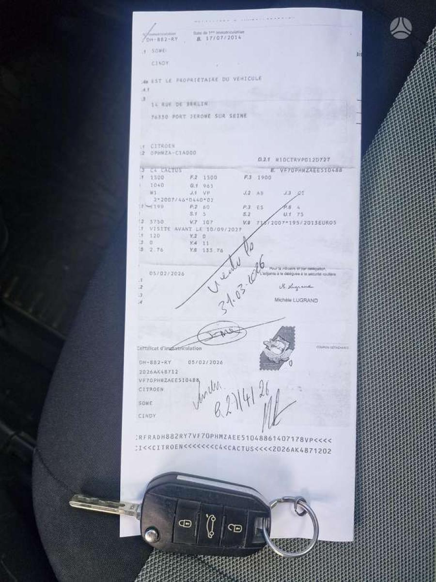 Melns Citroen C4 Cactus 2014 Tauragė, ar dzinēja tilpumu 1.20 L un nobraukumu 177 tūkst. km par 3300 €, foto 15 vietnē AUTOMOTO.COM.LV
