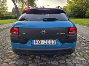 Blue Citroen C4 Cactus 2017 in Jelgava, with an engine capacity of 1.60 L and mileage of 0 thousand km for 6200 €, photo 5 on AUTOMOTO.COM.LV