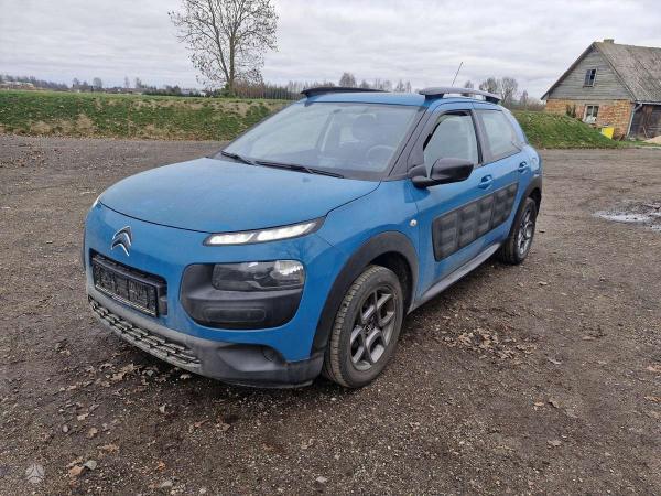 Zils Citroen C4 Cactus 2017 Marijampole, ar dzinēja tilpumu 1.20 L un nobraukumu 120 tūkst. km par 3500 €, foto 1 vietnē AUTOMOTO.COM.LV
