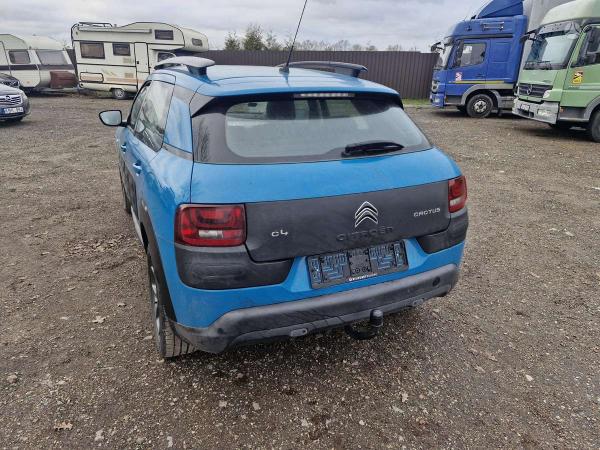 Zils Citroen C4 Cactus 2017 Marijampole, ar dzinēja tilpumu 1.20 L un nobraukumu 120 tūkst. km par 3500 €, foto 2 vietnē AUTOMOTO.COM.LV